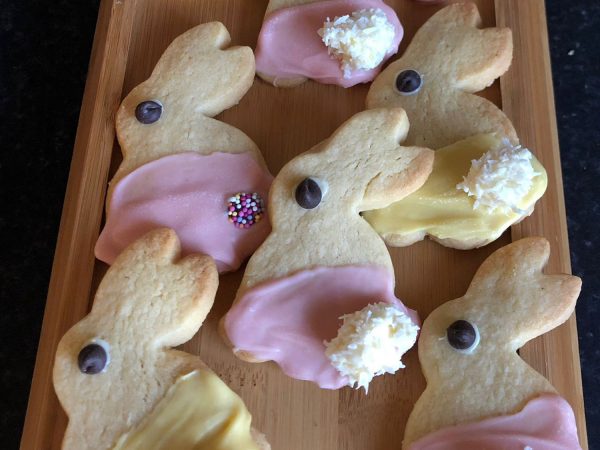 Recipe - Juniors - Easter Bunny Biscuits | Time to Cook